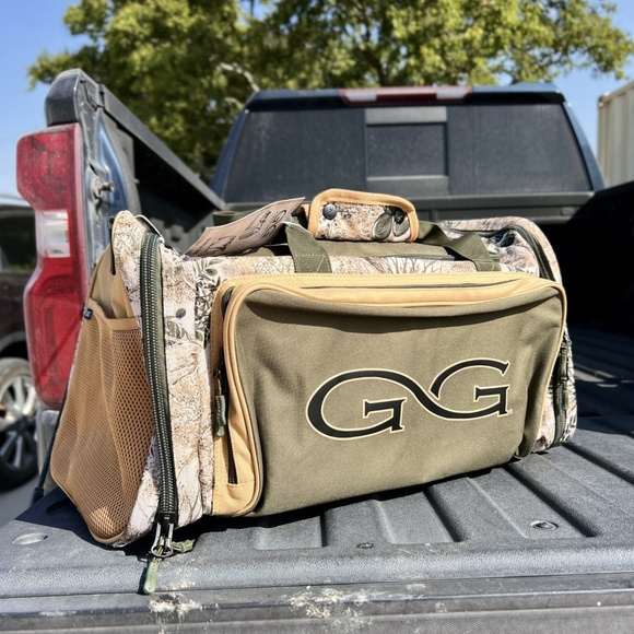 no brand | Bags | Gameguard Camo Duffle Bag Measurements6 Length X 9 ...